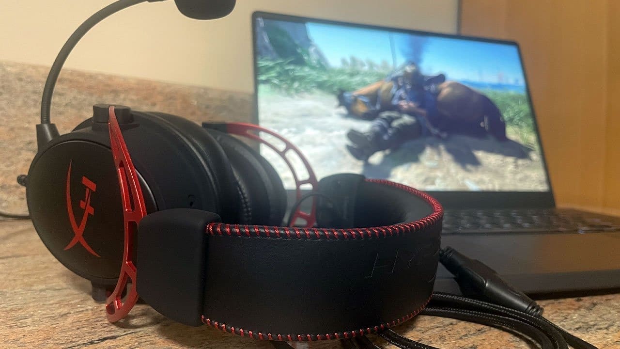 HyperX Cloud Alpha Wired Headset Review - A distinctive sound from one ...