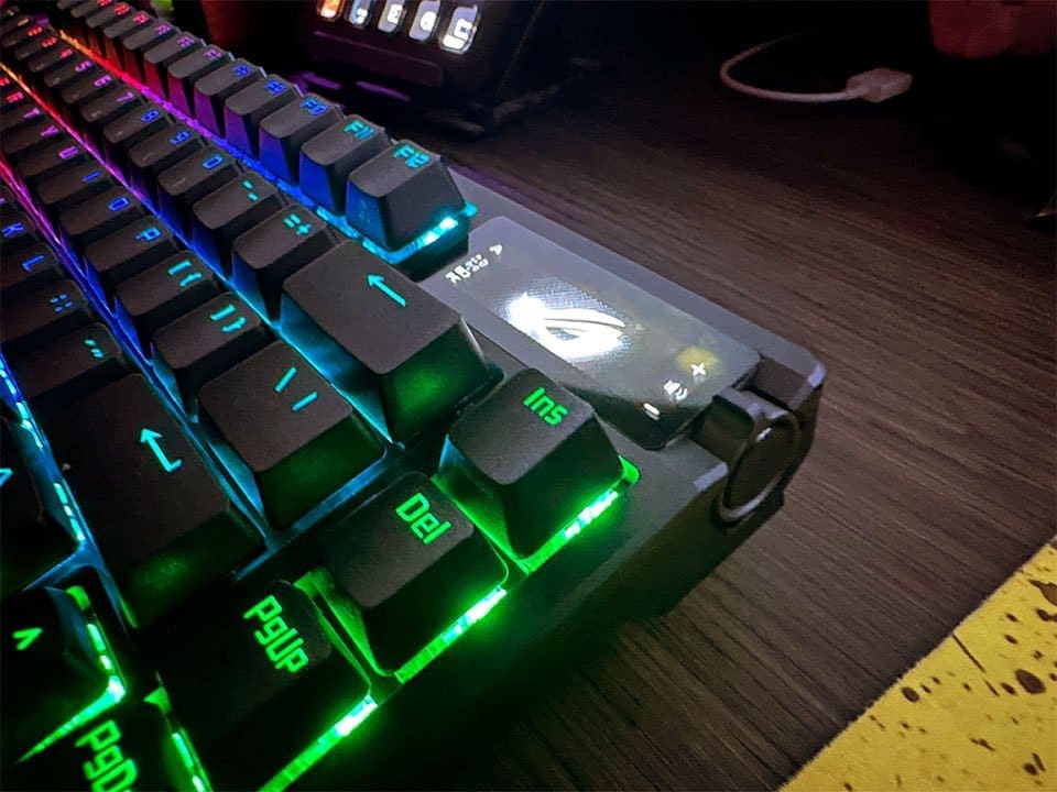 Asus ROG Azoth Keyboard Review - Nearly a perfect keyboard - Explosion ...